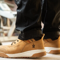 Women's Safety Footwear | Scruffs Workwear - Agricultural and farm ...